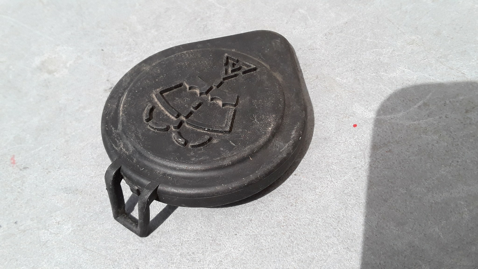 2011-2016 MINI COOPER S COUNTRYMAN R60 WINDSHIELD WIPER RESERVOIR COVER ...