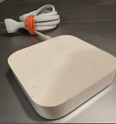 Apple AirPort Express Base Station Wireless Router - White 710473346306 ...