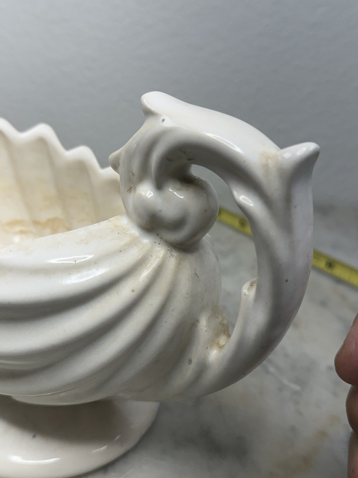 Vtg McCoy MCM Matte White Shell Shaped Planter Cornucopia With Pedestal ...