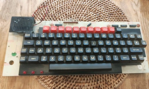 Acorn BBC Master Micro Computer KEYBOARD #5 1981 70135001-02 | eBay