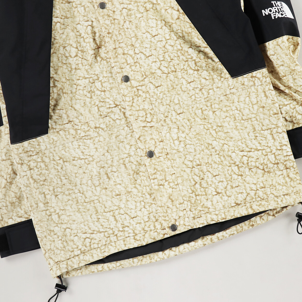 The North Face 1994 Seasonal Retro Mountain Light Jacket-TNF White ...