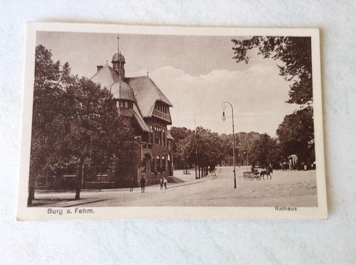 Alte Postkarte AK Burg auf Insel Fehmarn Rathaus am Markt #410 | eBay.de