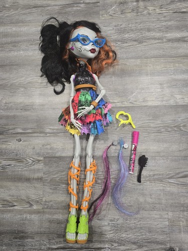 Monster High 28" Skelita Calaveras Beast Doll Frightfully Tall Gore ...