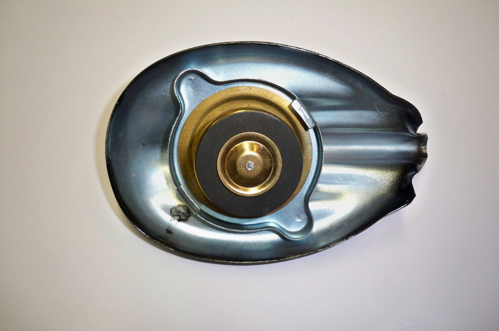 2N8100A 61611 WINGED BLACK RADIATOR CAP for FORD TRACTOR 9N 2N 8N | eBay