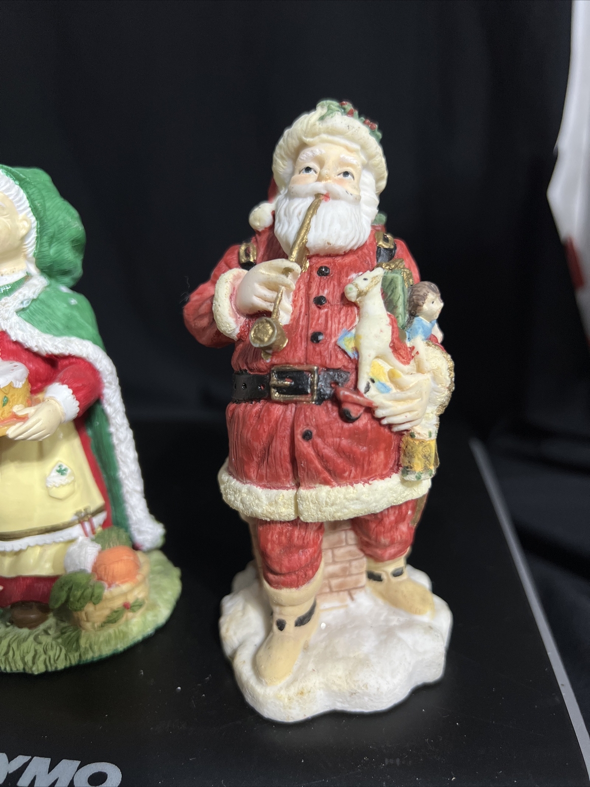 Mr & Mrs Claus International Santa Collection United States & Ireland ...