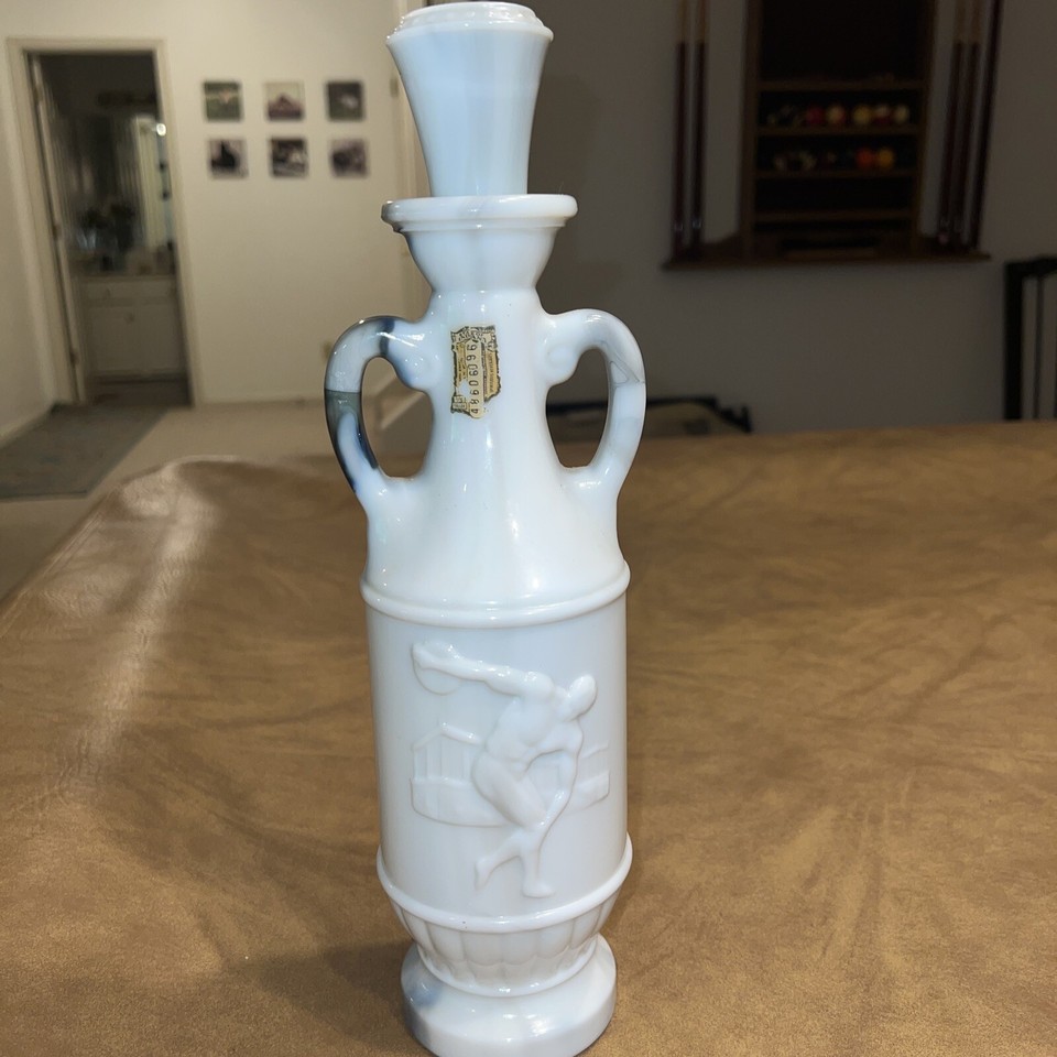 JIM BEAM Choice GREEK OLYMPIAN MILK GLASS DECANTER- 1971,Vintage Empty ...