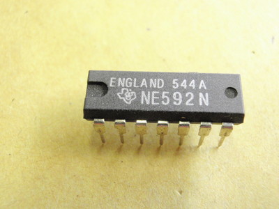 IC BAUSTEIN NE592 14 pol 16880-124 4016998793240 | eBay.de