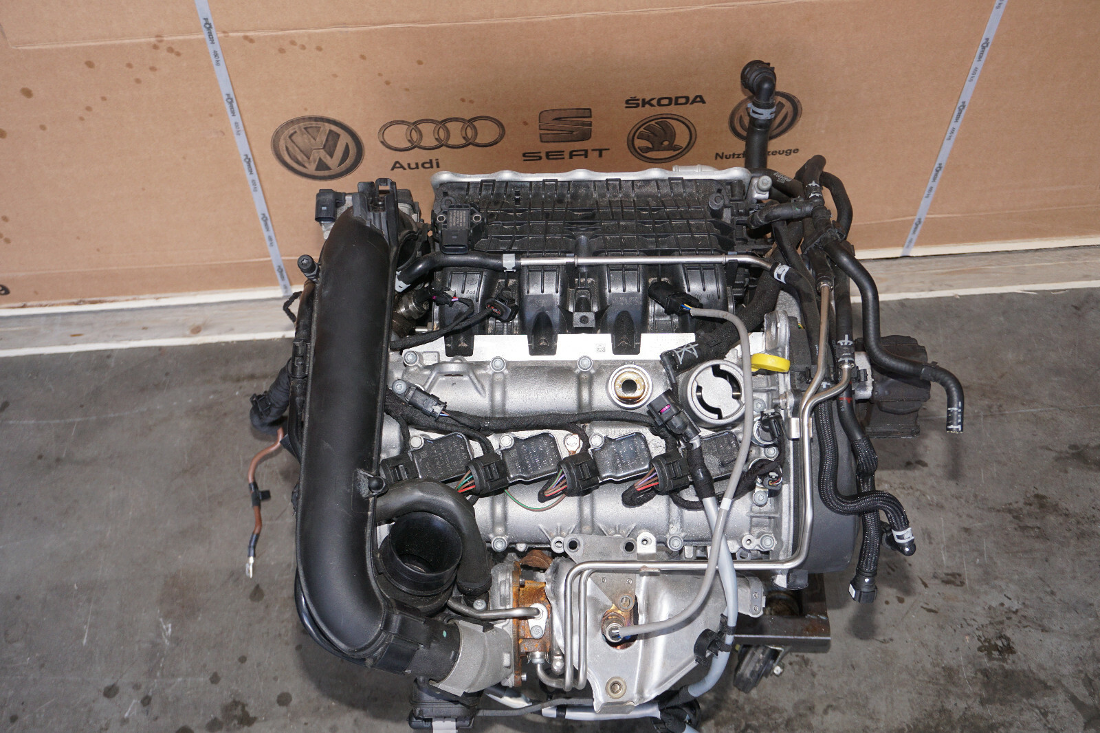 VW Golf Audi A3 8V Motor CUKB 1,4L TFSI Engine E-tron Rumpfmotor 8 ...