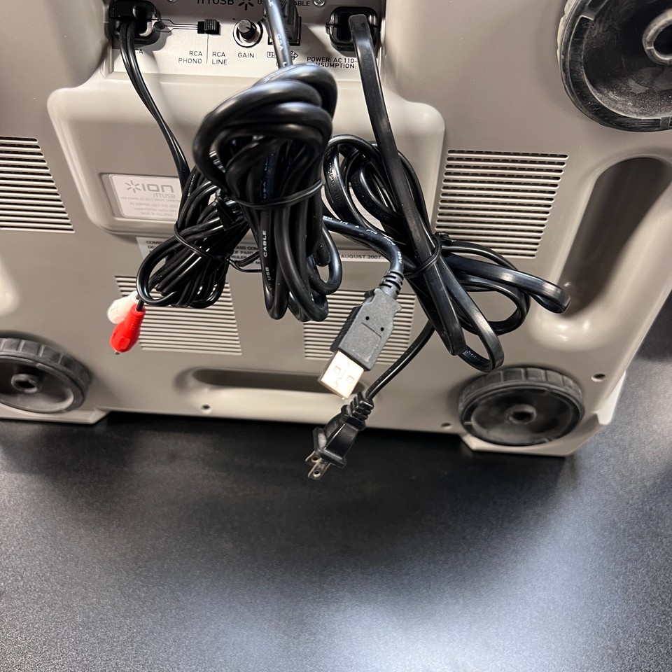 ION I TTUSB USB Enabled Belt Drive Turntable Tested & Works Record ...