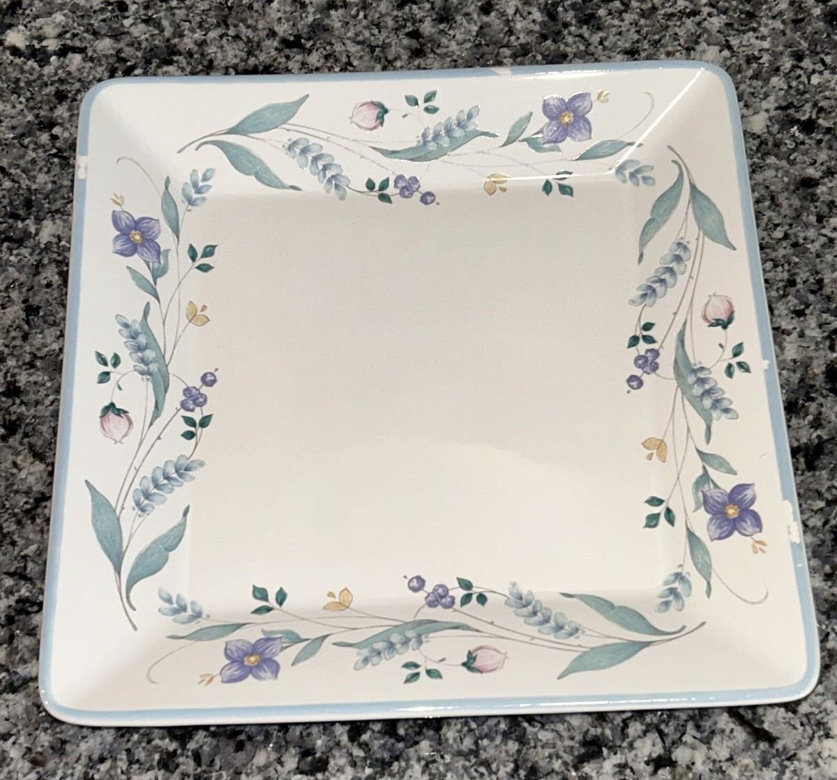 Alexandria Strouse Curey and Curtis Robert Holt's Wedding Registry on Zola