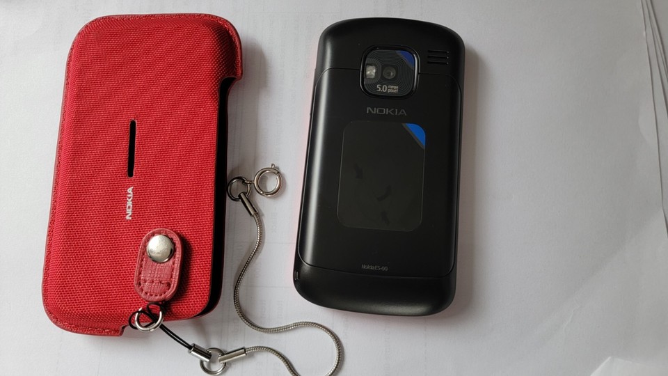 Nokia E5-00 -Red & Black (Unlocked) Smartphone 758478022535| eBay