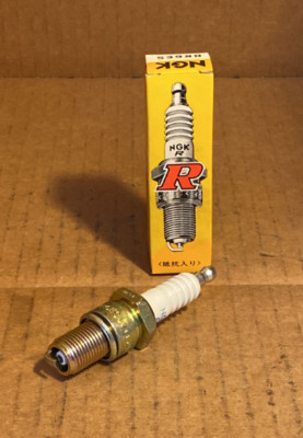 NGK Spark Plug - (Set of 4) - BR6ES / 4922 - Fits Chevy C10 PickUp ...