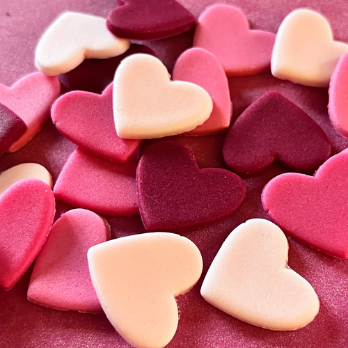 Edible 25 MiXED PiNK HeaRTS Fondant Cake Decorations Icing Toppers ...