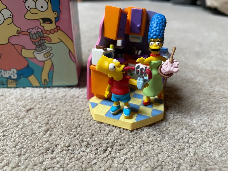 The Simpsons Bust-Ups Series 2 Gut Busters Kit Bart & Marge Gentle ...