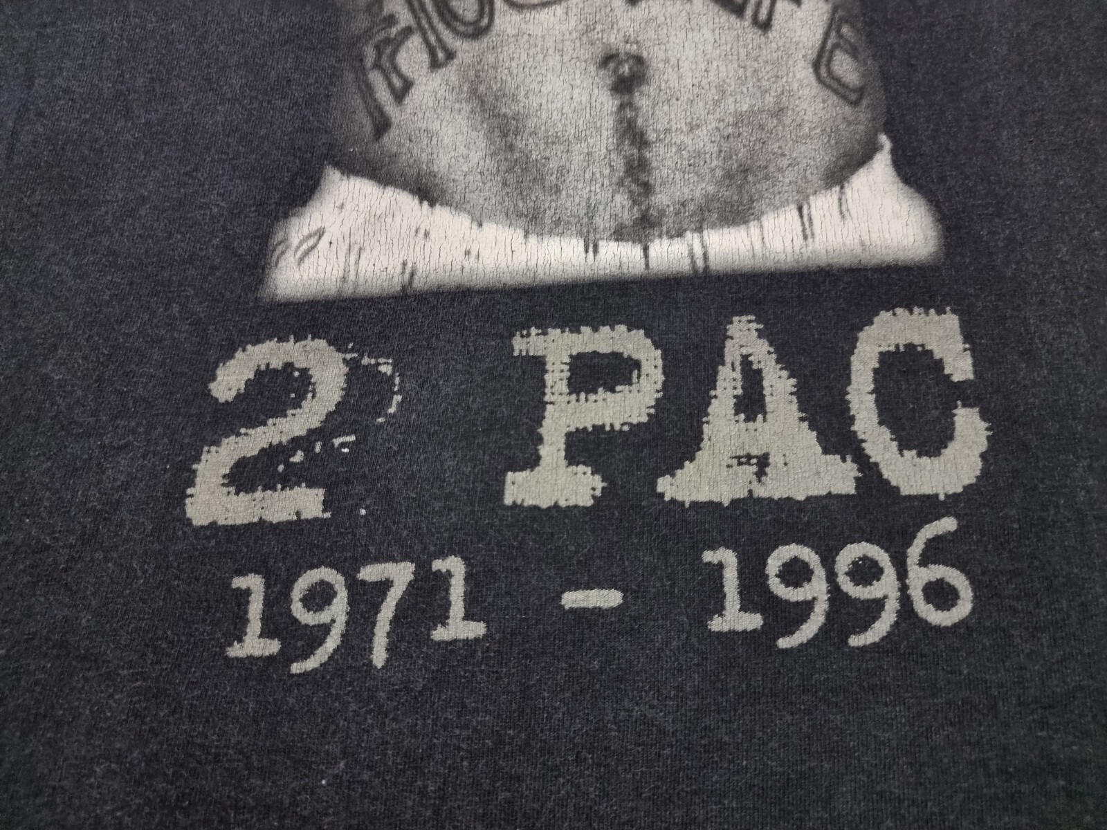 Vintage 2000’S Tupac 2Pac Shakur hip hop rap tee T-… - Gem