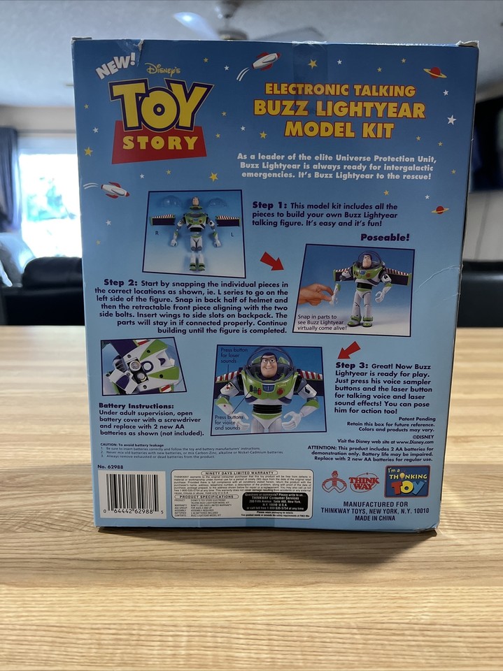 Disney Pixar BUZZ LIGHTYEAR Thinkway MODEL KIT Toy Story Space Ranger ...