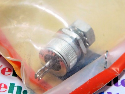 C220C / SCR / STUD MOUNT / 1 PIECE (qzty) | eBay