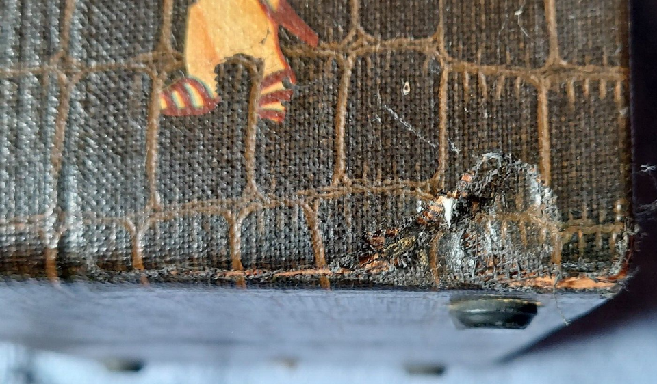 Air Castle Trav-Ler Portable Tube Radio MDL 5019 Pin-Up Girls On Side ...