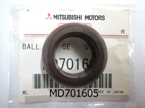 Genuine Mitsubishi Montero / Pajero Gear Shift Lever Fulcrum Ball Bush ...