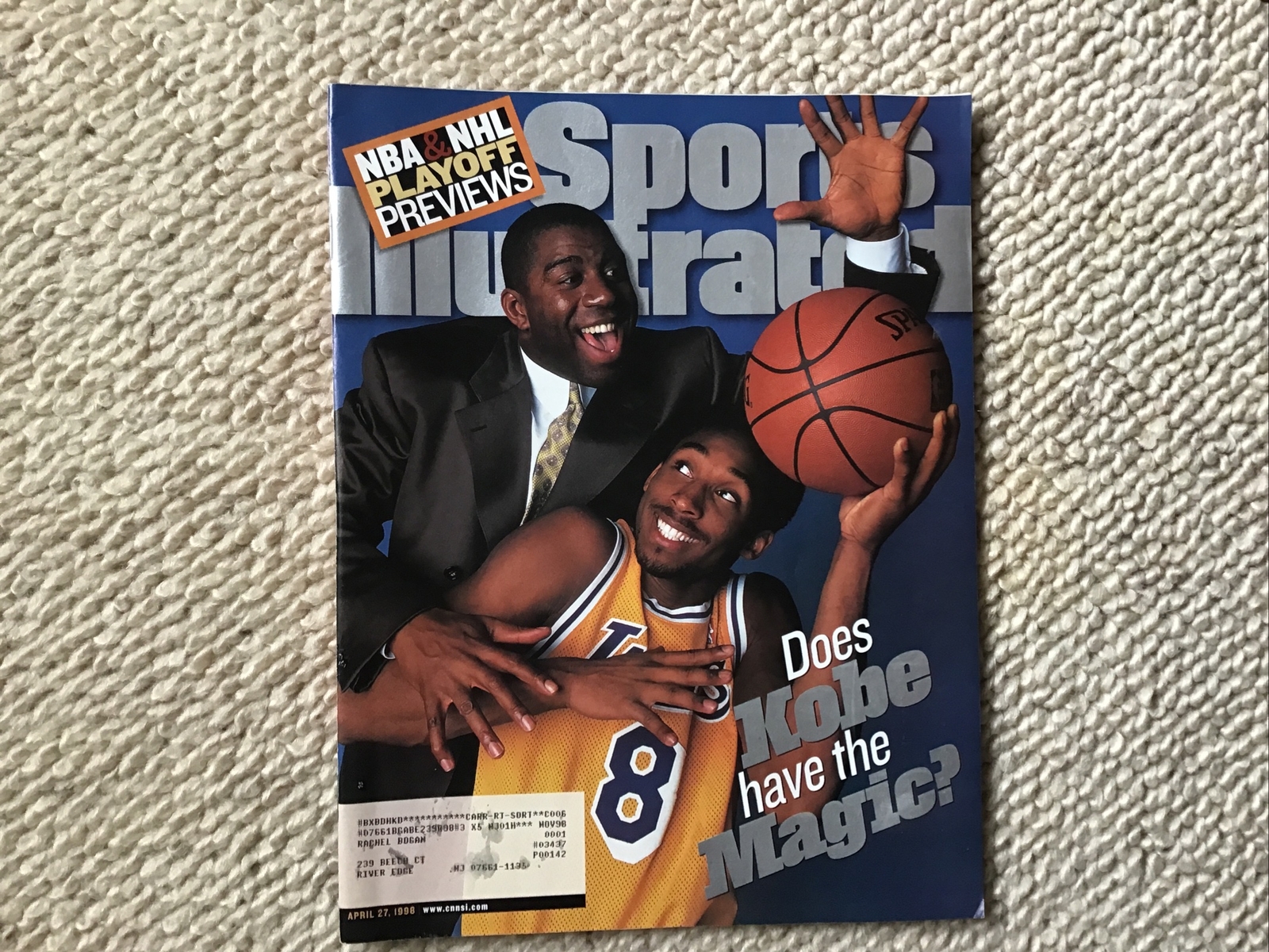 1998 kobe first sports illustrated cover with magic Small Corner Bent ...