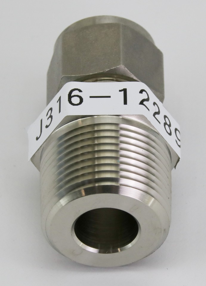 12289 SWAGELOK TUBE FITTING, BORED-THRU, MALE CONNECTOR (NEW) SS-810-1 ...