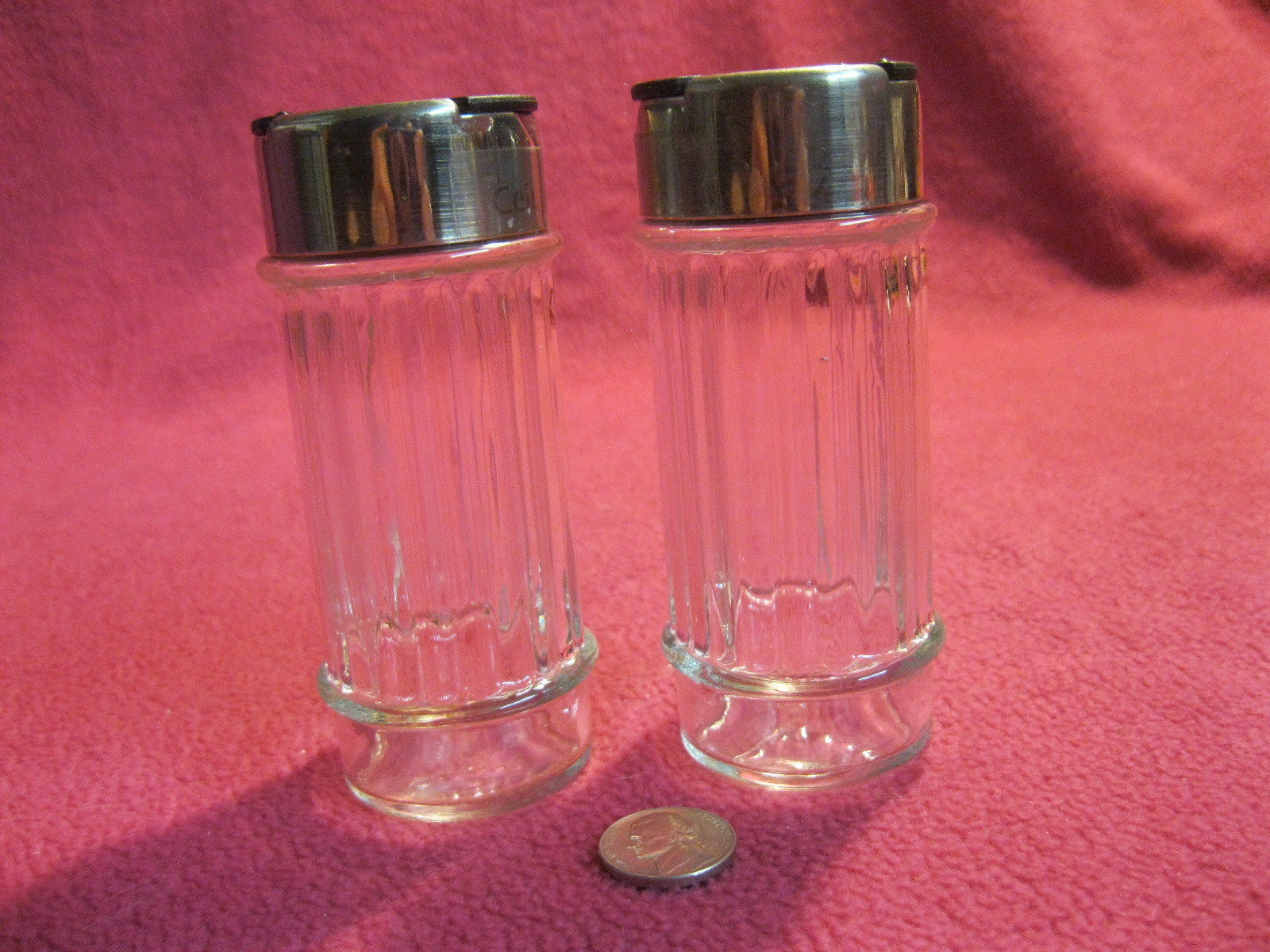 Glass Vertical Ribbed Column Flip Top Salt and Pepper Shakers 72 | eBay