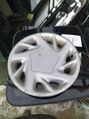 Wheel Cover HubCap Fits 93-95 INTREPID 382434 | eBay