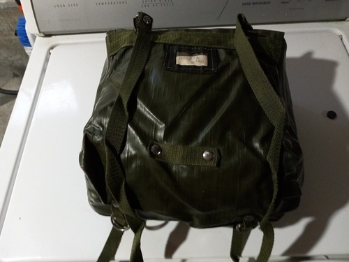 Czech Army M85 Shoulder/Gas Mask Bag - The Possibilities For Use Are ...