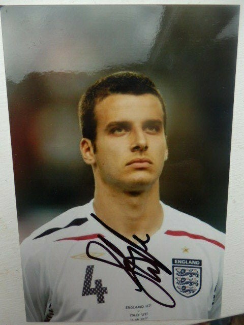 STEVEN TAYLOR - FOOTBALLER - AUTOGRAPHED PHOTO | eBay UK