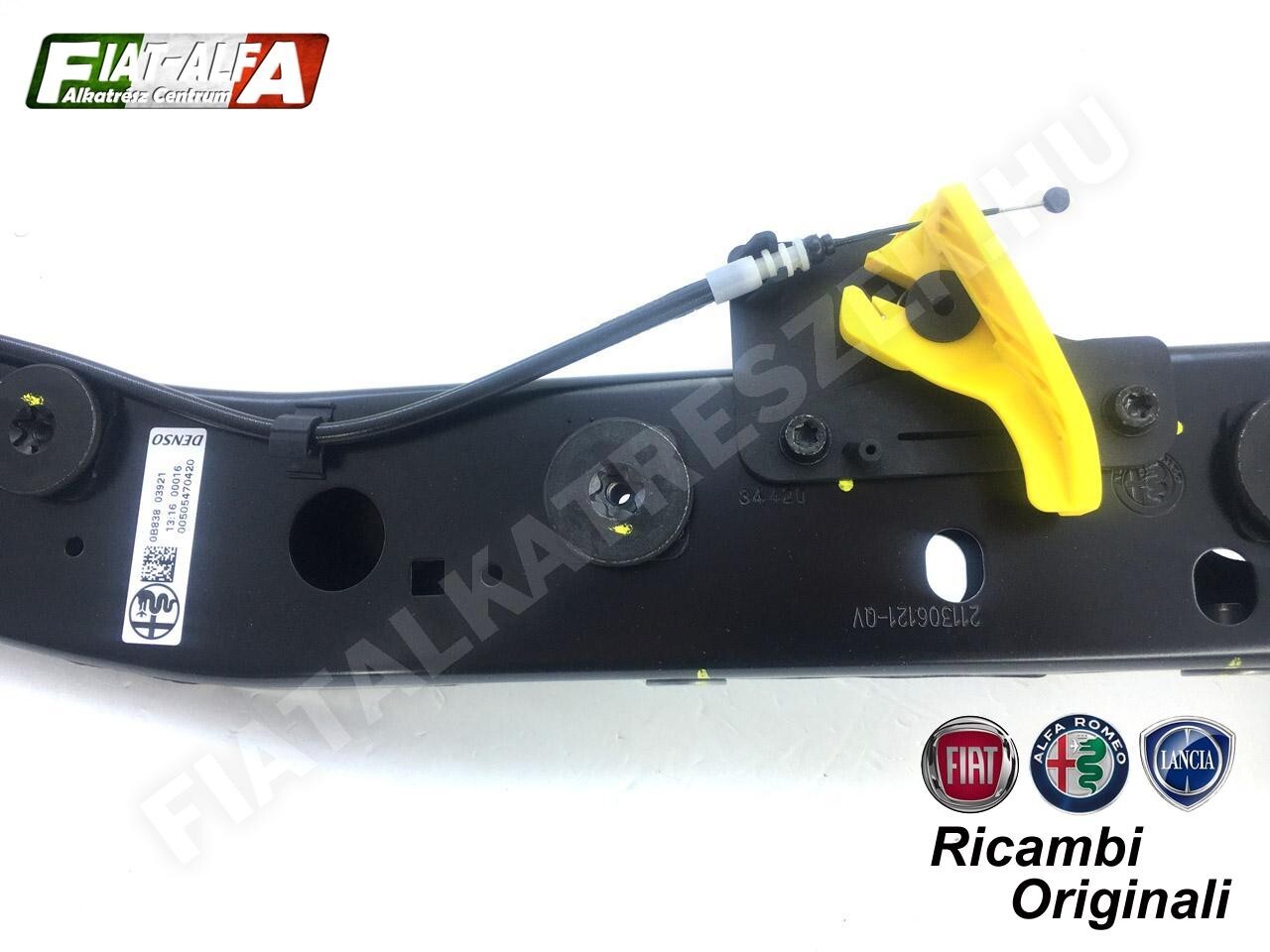 Alfa Giulia Radiator Core Support Bar/Crossrail 50547042 new, original ...