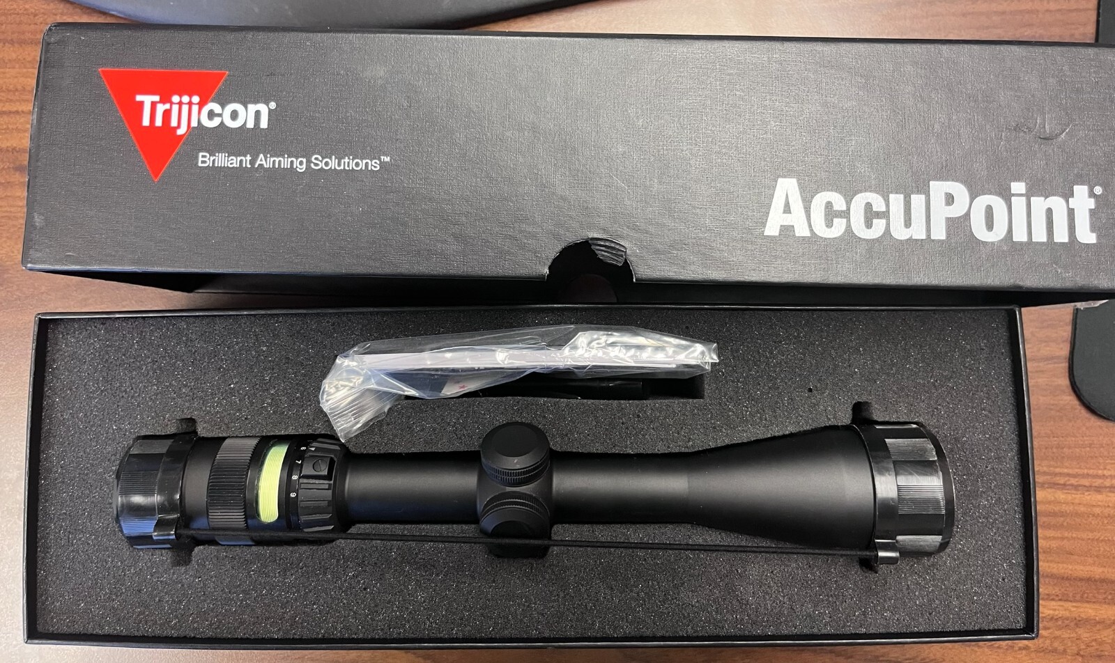 TR20-2G AccuPoint 3-9x40 Riflescope MIL-Dot | Grelly USA