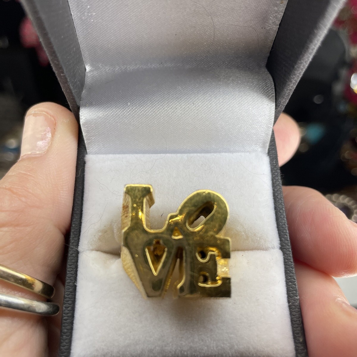 Vintage 1970's Mod Robert Indiana LOVE Ring Pop Art Vintage 1970's Mod Robert Indiana LOVE Ring Pop Art