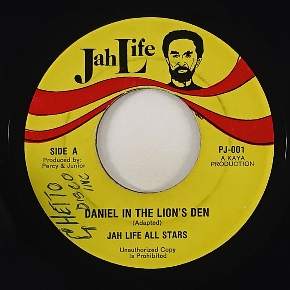 Iton Dread/Jah Life All Stars "Earth Is The Lord" Reggae 45 Jah Life ...