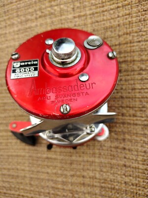 Ambassadeur 8000 Red With Garcia Plate Automatic Two Speed Used Fishing ...