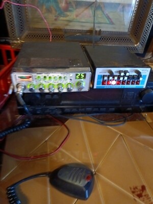 Uniden Bearcat PC 78LTW 40 Channel CB radio With Mic And Regency ...