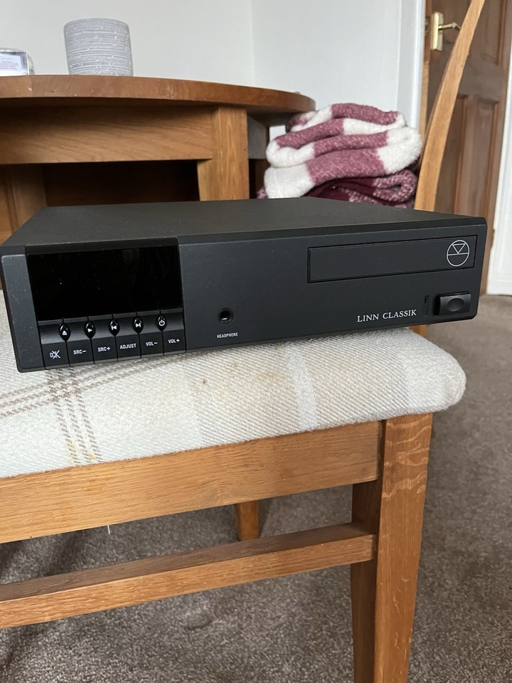 Linn Classik Music CD Player Amplifier with Radio and Remote Control ...