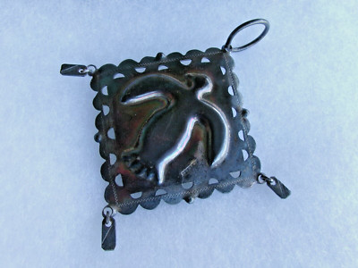 RARE ESKIMO TRADE SILVER PENDANT-- Stamped MONTREAL 1800 -X RAY FRANKS ...