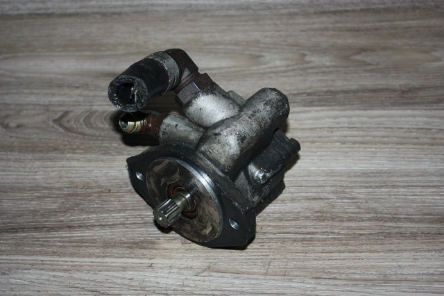 ZF Hydraulic Power Steering Pump 7685-955-225 14-14407-002 150 Bar for ...
