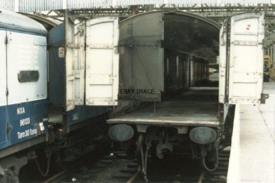 PHOTO CLASS 96 LOCO NO 96133 + 96151 - 96159 + 96138 AT EDINBURGH 1988 ...