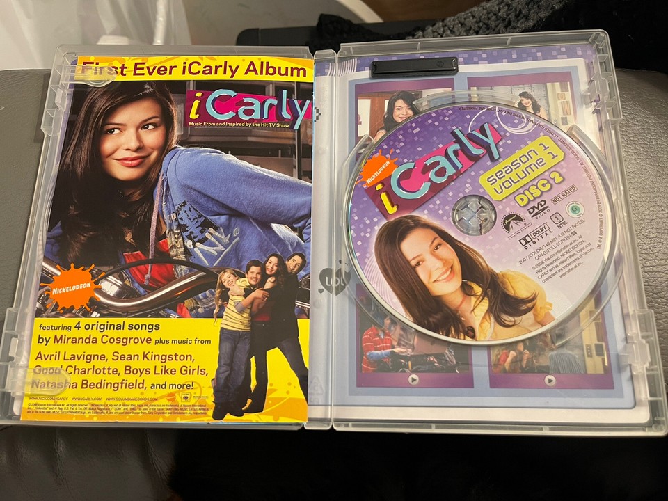 iCarly season 1 volume 1 dvd SIGNED Miranda Cosgrove | eBay