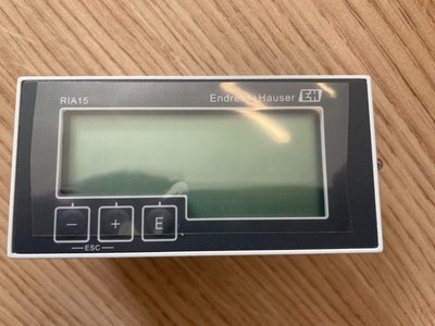 Endress Hauser RIA15 Prozessanzeiger RIA15-10L1/0 *** | eBay