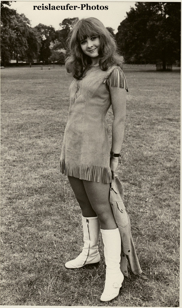 Gaynor Jones, Singing for Britain, Orig. Photo, 1970 | eBay