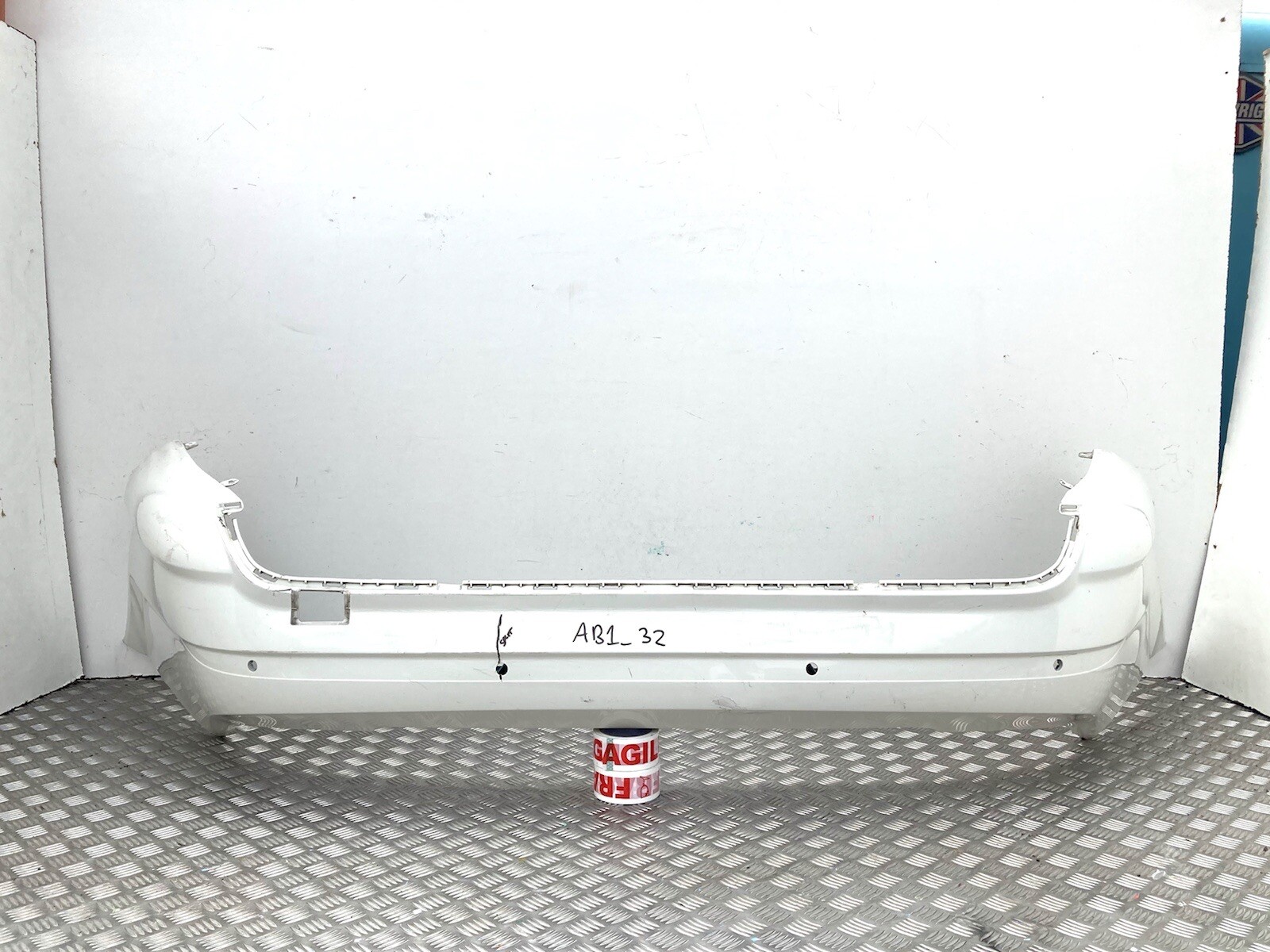 MERCEDES-BENZ C CLASS W204 AMG SPORT 2008-2012 GENUINE REAR BUMPER ...
