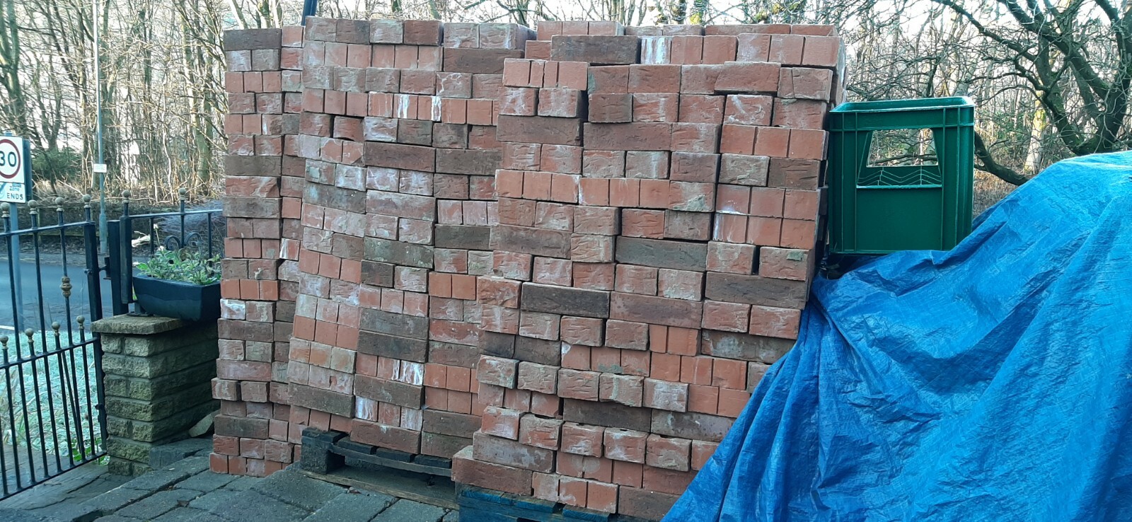 100 TABASCO Red Reclaimed Clay Bricks | eBay UK