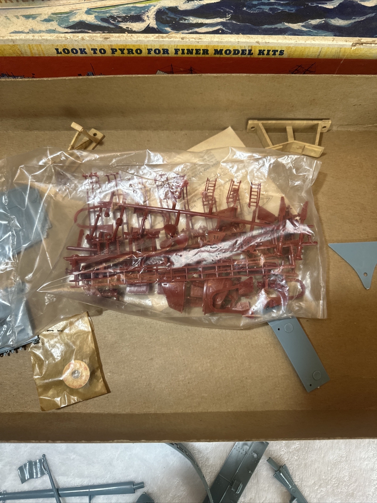 Pyro Marilyn M Fishing Trawler Model Kit Incomplete | eBay