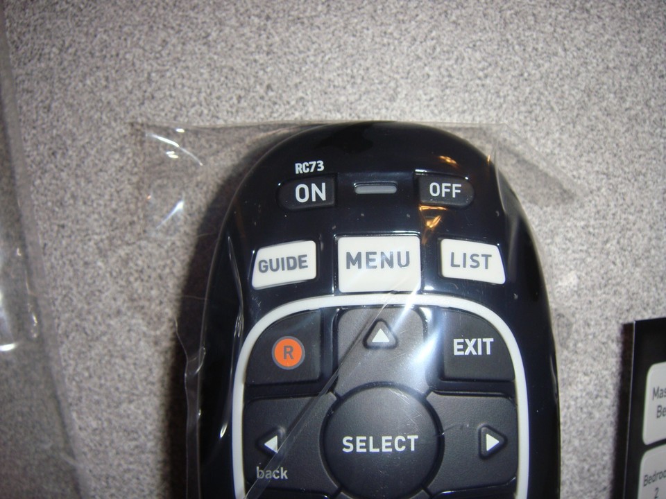 DIRECTV RC73 REMOTE CONTROL / LOT OF 2/ IR/RF HR44/HR54 GENIE/BATTERIES ...