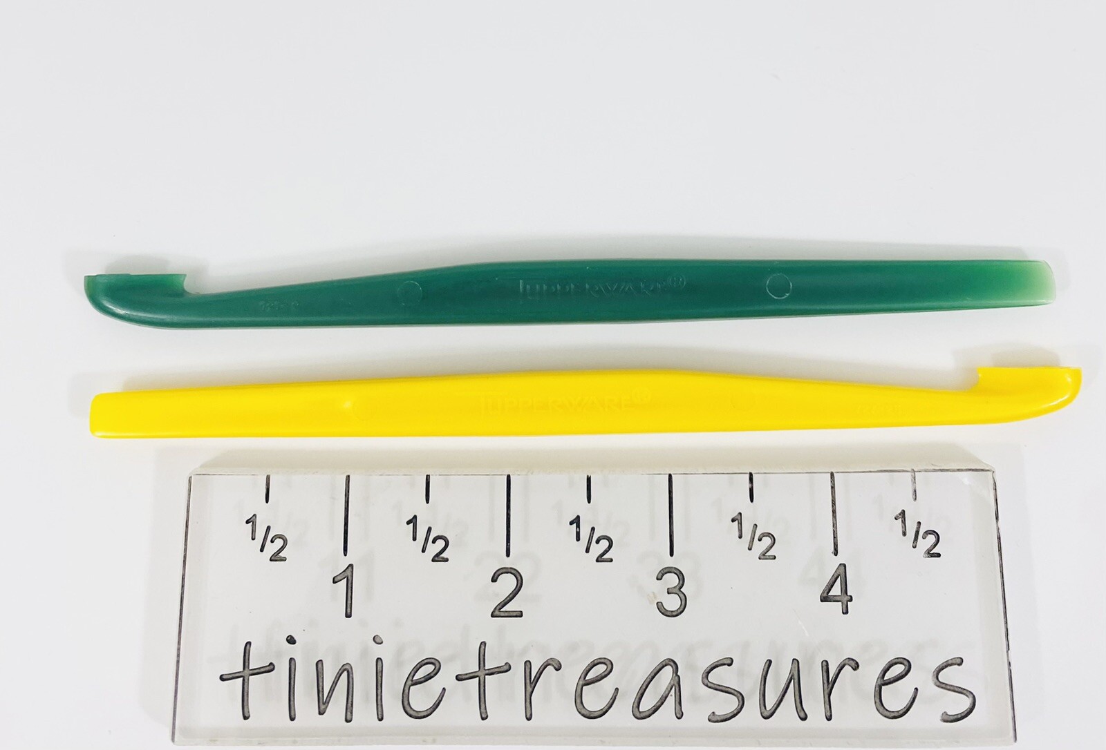 Tupperware citrus peeler set of 2 New rare colors Tinietreasures green ...