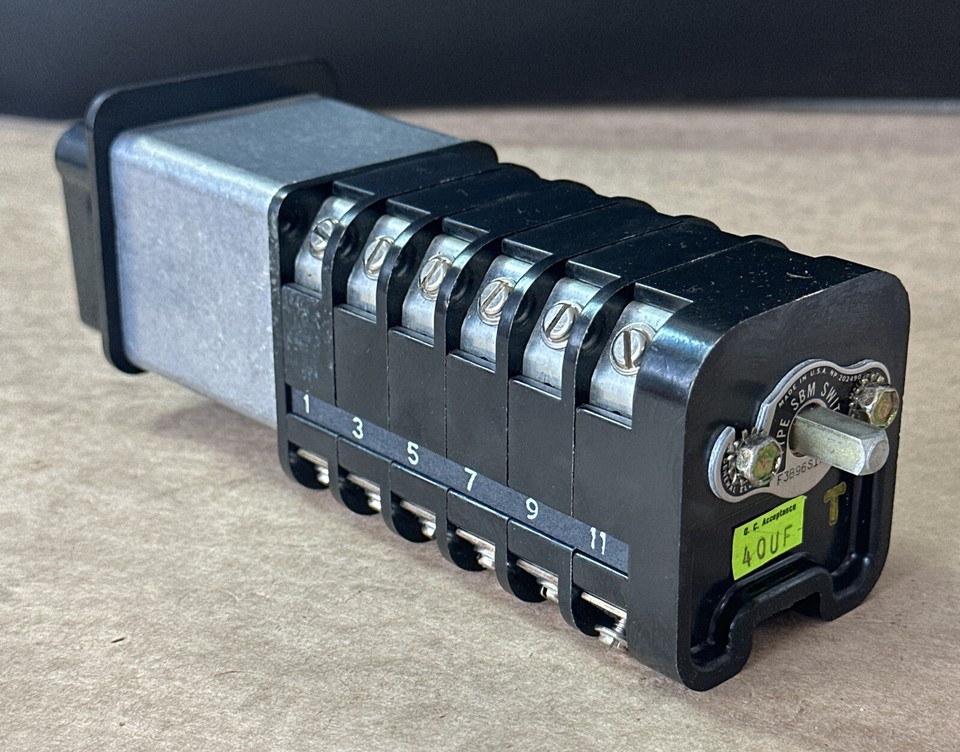 NEW IN BOX- GE SBM Switch F3B96S1A2P1 Rotary Cam Switch 3 Position ...