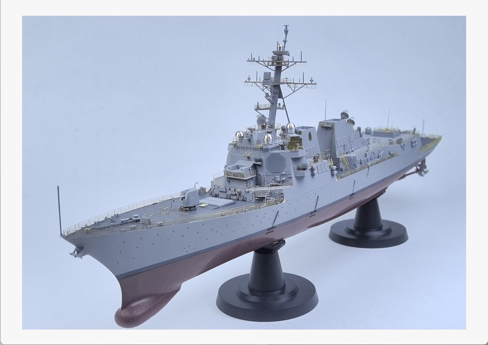BEACON HOBBY S3001 1/350 DDG-125 Jack.H.Lucas Destroyer Assembly Model ...