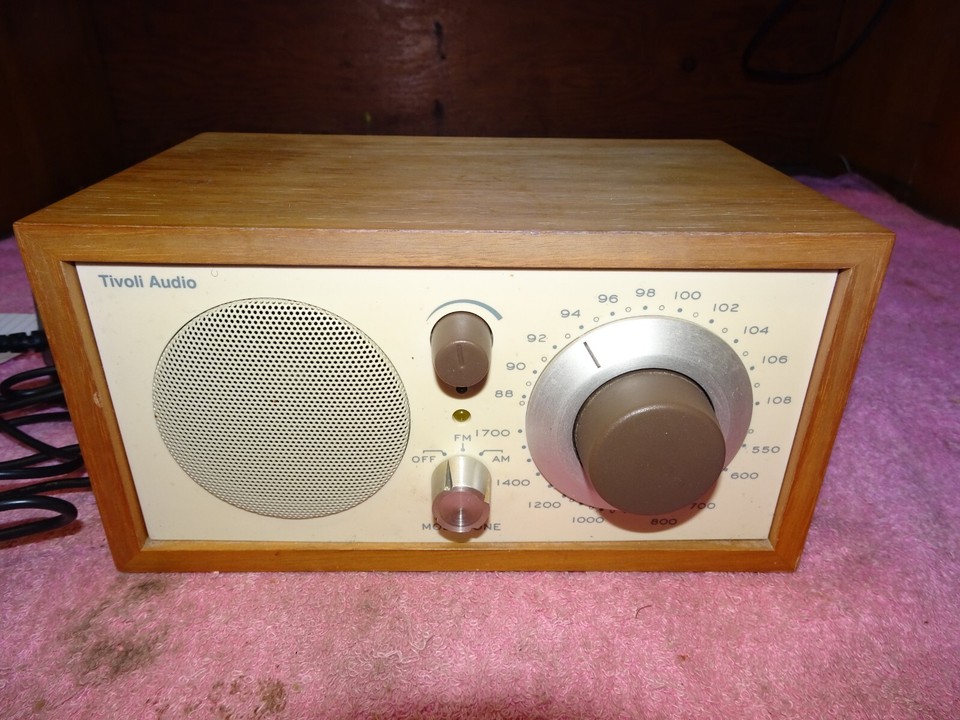 Tivoli Audio Henry Kloss Model One AM/FM Radio Tested (Power Cord ...